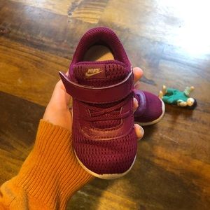 Nike Shoes | Girls Size 8 Sneakers | Poshmark